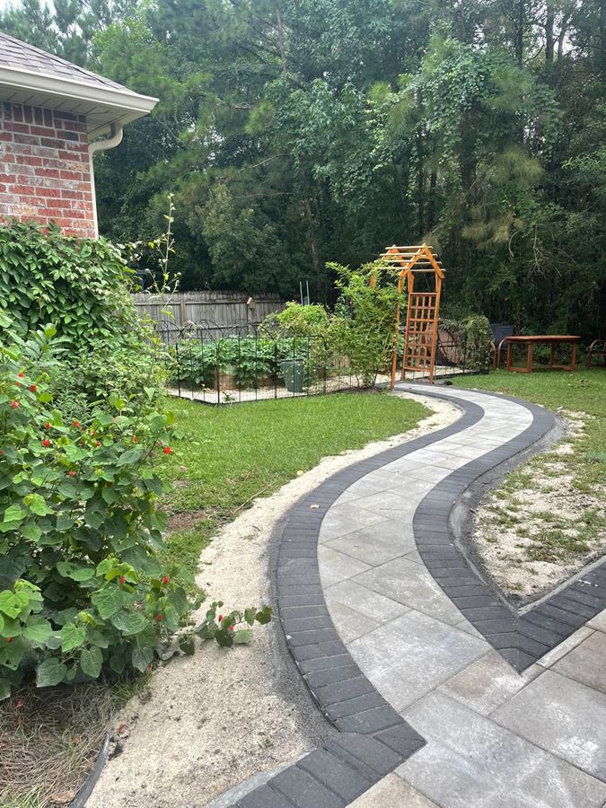 Belgard Lafitt Grana Paver Patio Installation and Outdoor Kitchen in ...