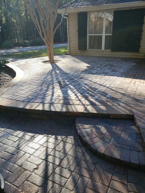 Pavestone Holland style pavers in Old Town Blend color